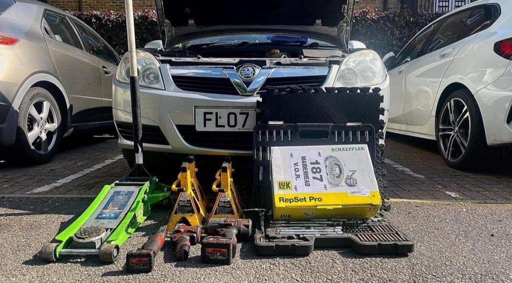 St Albans mechanic - UK Map Guide